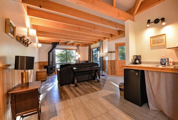 Photo Gallery – Yellow Point Lodge